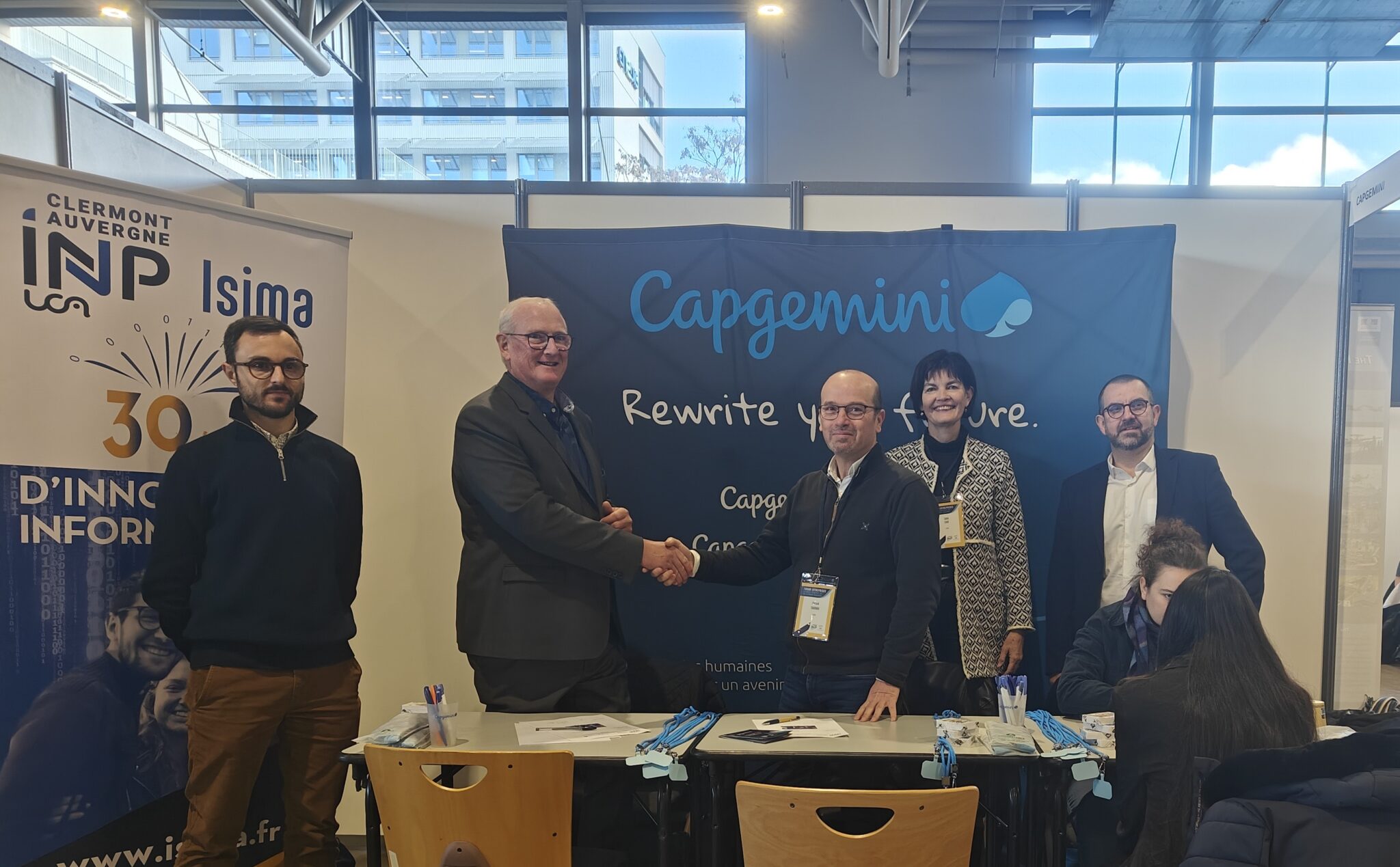 ISIMA et Capgemini : un partenariat pour l’avenir des ingénieurs en ...